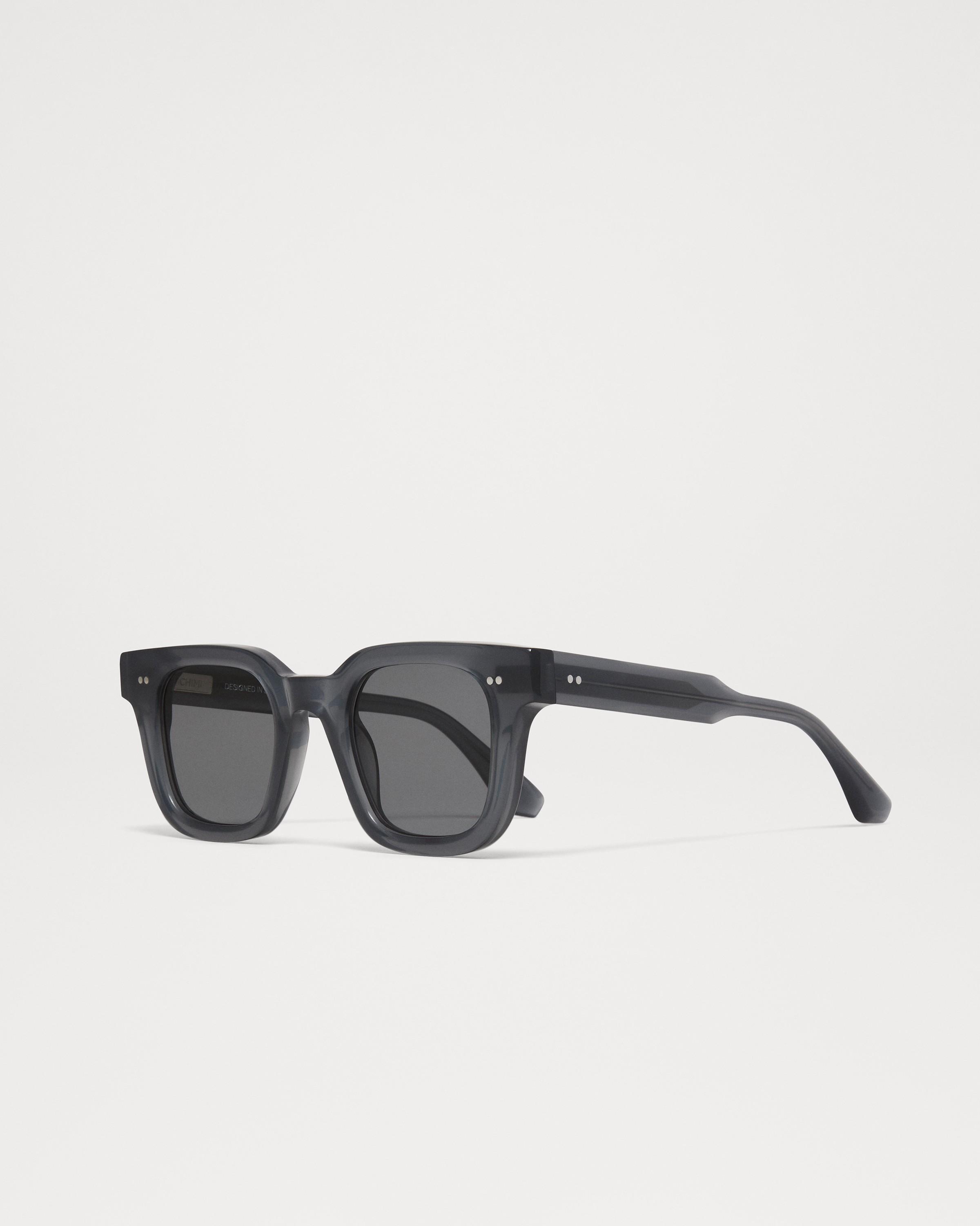 04 Dark Grey Sunglasses - CHIMI